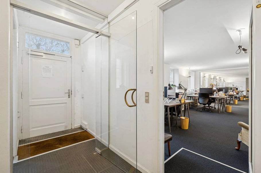 Se alle billeder hos mægler