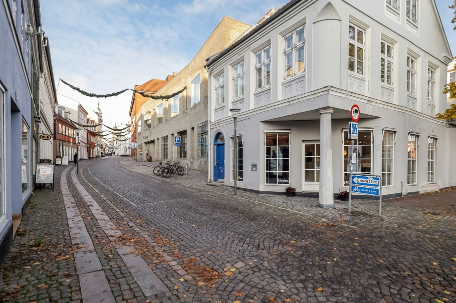 Jernbanegade 2B, 5700 Svendborg - Detailhandel & butik til salg på 201 kvm
